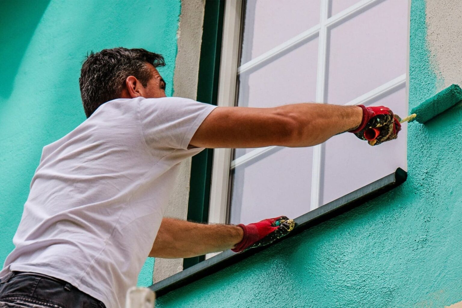 Best Month to Paint a House: Tips for Perfect Timing